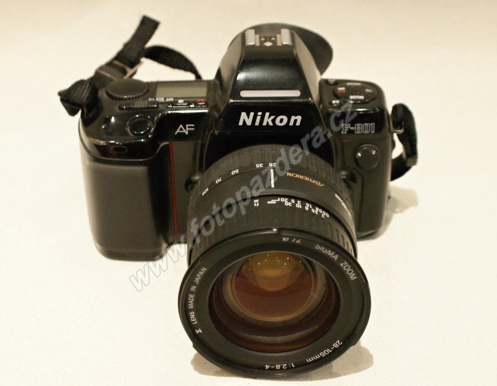 Nikon F801 obj: Sigma 28-105mm 1:2,8-4f +Multi Control Bac MF21 ...